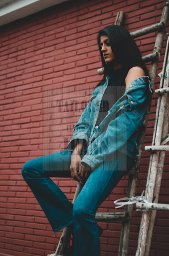REGULAR WEAR IDEAS WITH DENIM JEANS FOR WOMEN | Tailored Jeans's BLOG ...